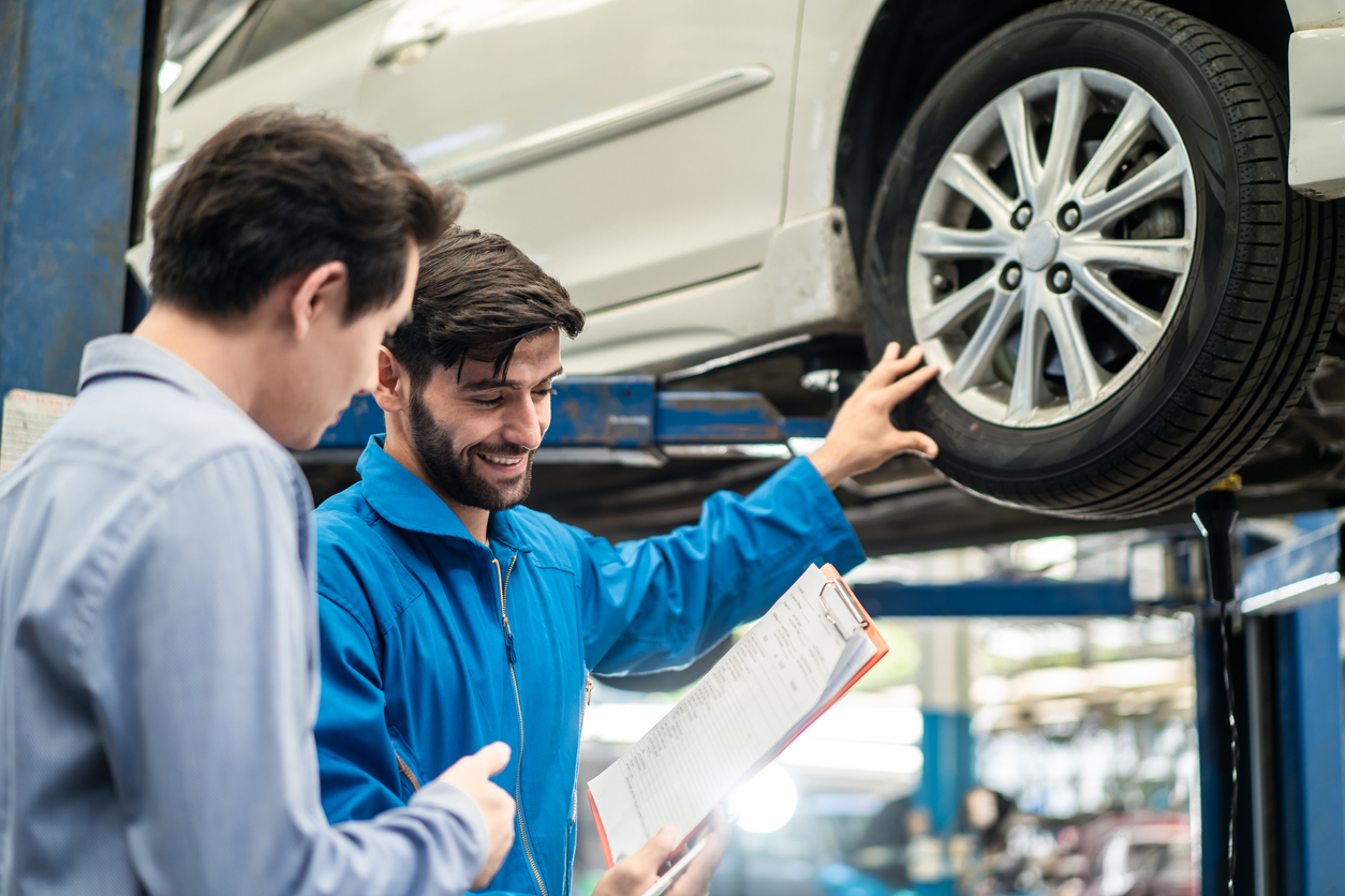 How to conduct a pre-purchase car inspection?